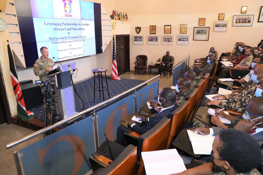 Visit by Maj Gen Todd Wasmud from U.S Army Commanding General Southern ...